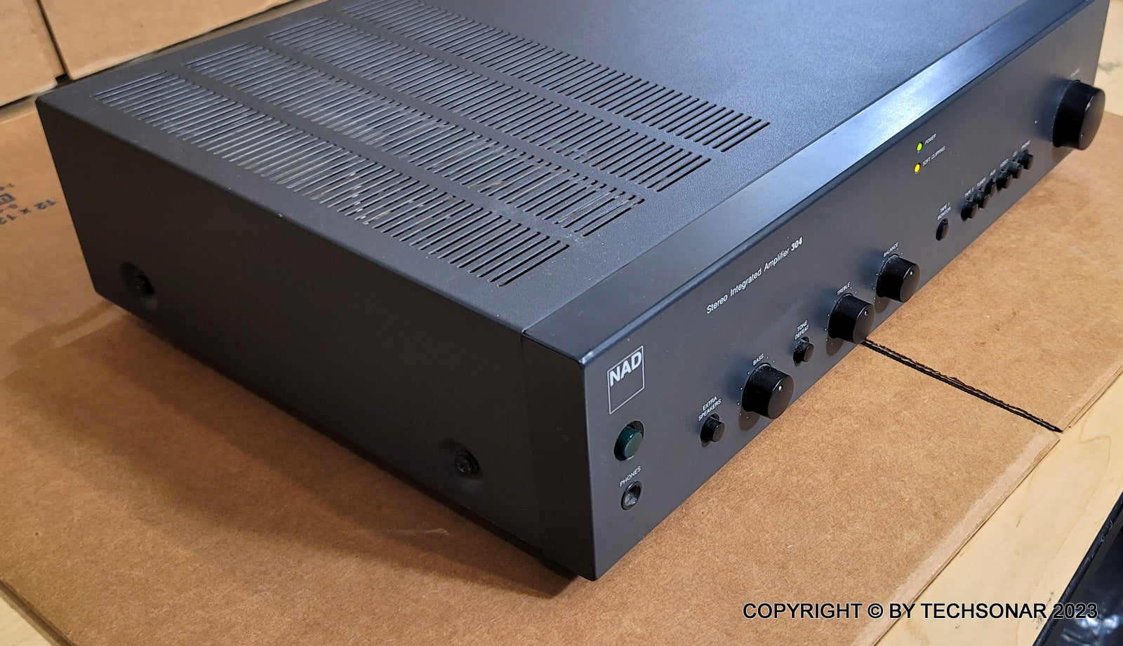 NAD 304 Stereo Integrated Amplifier - USED – TECHSONAR